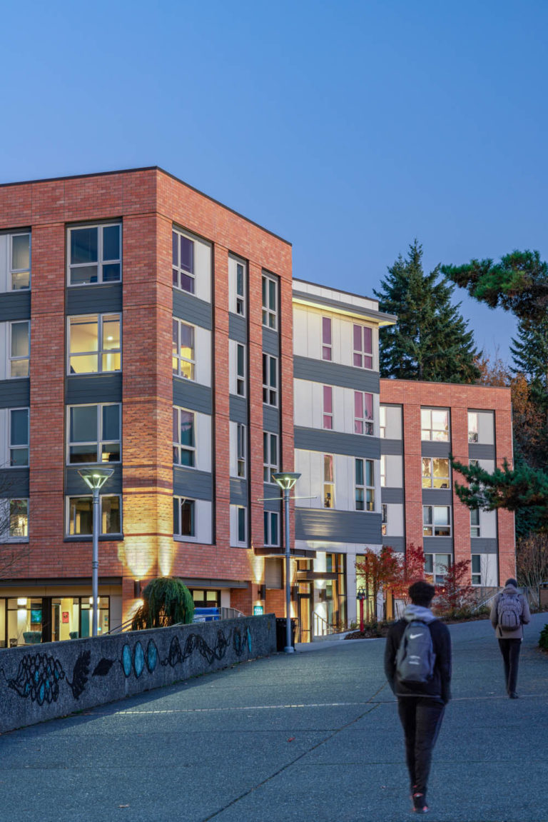 7000 Campus Livingat Shoreline Community College - Encore Architects